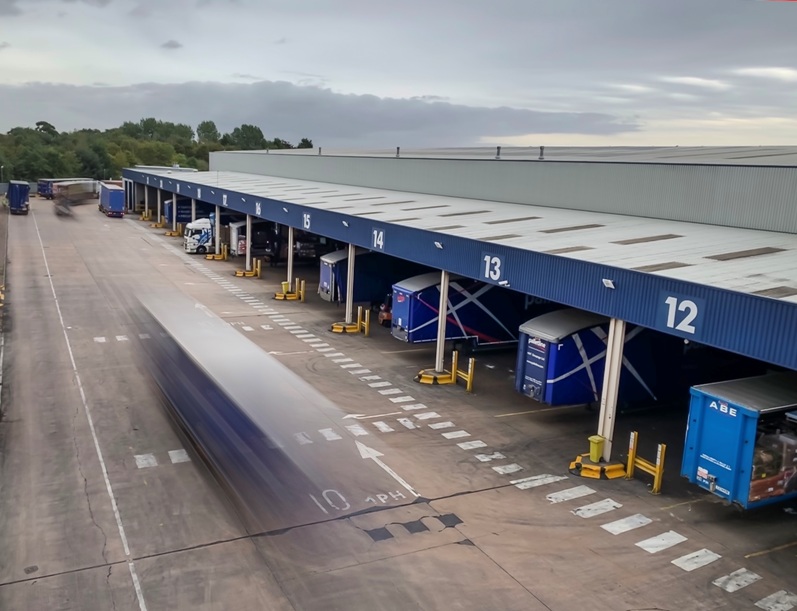 Palletline Celebrates Record Volumes