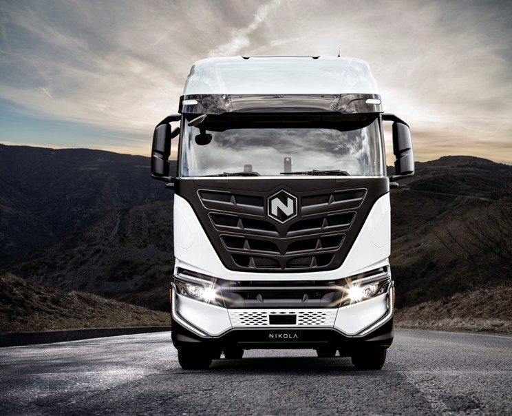 Introducing the all-electric Nikola Tre BEV