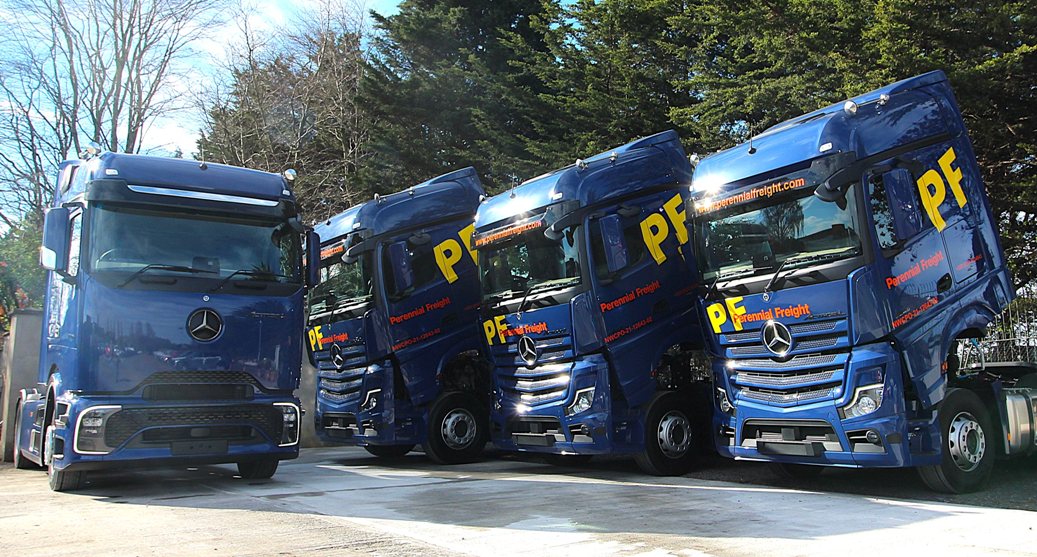 Perennial Freight is First For New Mercedes-Benz Actros Cab
